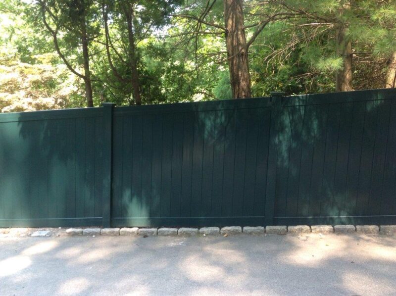 SOLID HUNTER GREEN FENCE INSTALLATION – Rockland Fence Company